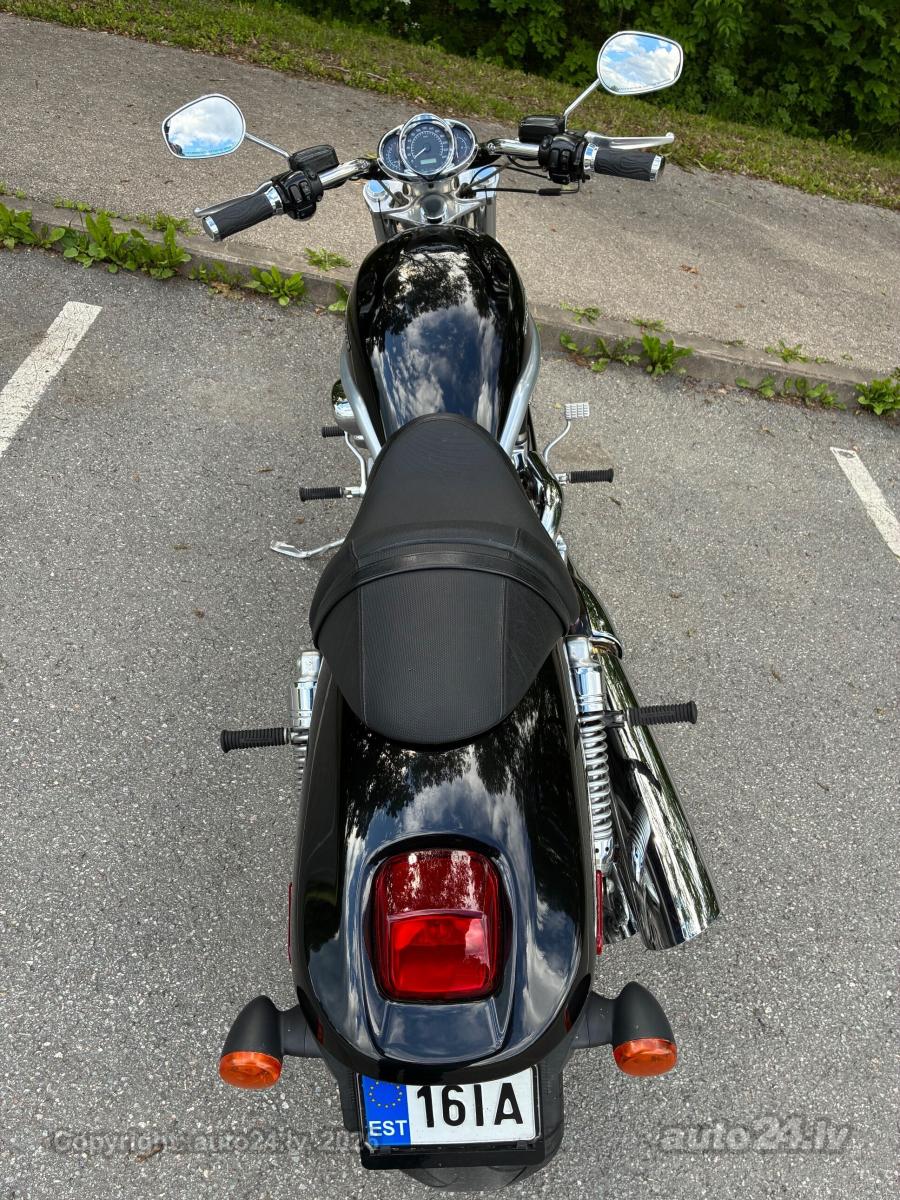 Черный Харли-Девидсон V-Rod 2007 в Тарту, объемом двигателя 1.25 л и пробегом 21 тыс. км за 8700 €, фото 10 на AUTOMOTO.COM.LV