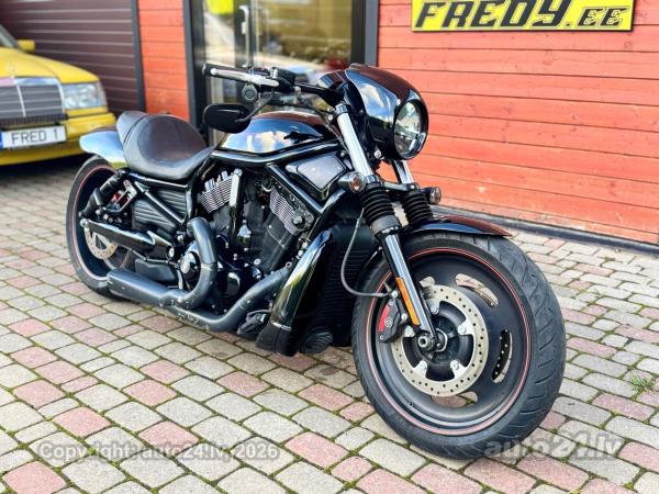 Black Harley-Davidson V-Rod 2008 in Tallinn, with an engine capacity of 1.25 L and mileage of 37 thousand km for 7800 €, photo 4 on AUTOMOTO.COM.LV