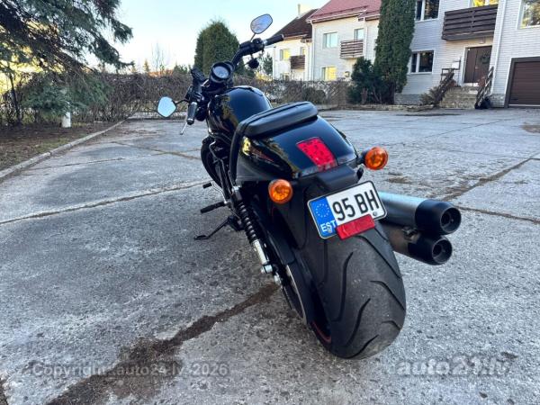 Melns Harley-Davidson V-Rod 2013 Tallina, ar dzinēja tilpumu 1.25 L un nobraukumu 22 tūkst. km par 19900 €, foto 6 vietnē AUTOMOTO.COM.LV