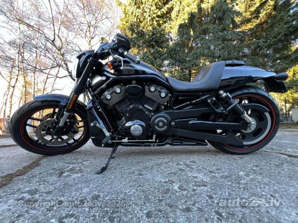 Melns Harley-Davidson V-Rod 2013 Tallina, ar dzinēja tilpumu 1.25 L un nobraukumu 22 tūkst. km par 19900 €, foto 8 vietnē AUTOMOTO.COM.LV