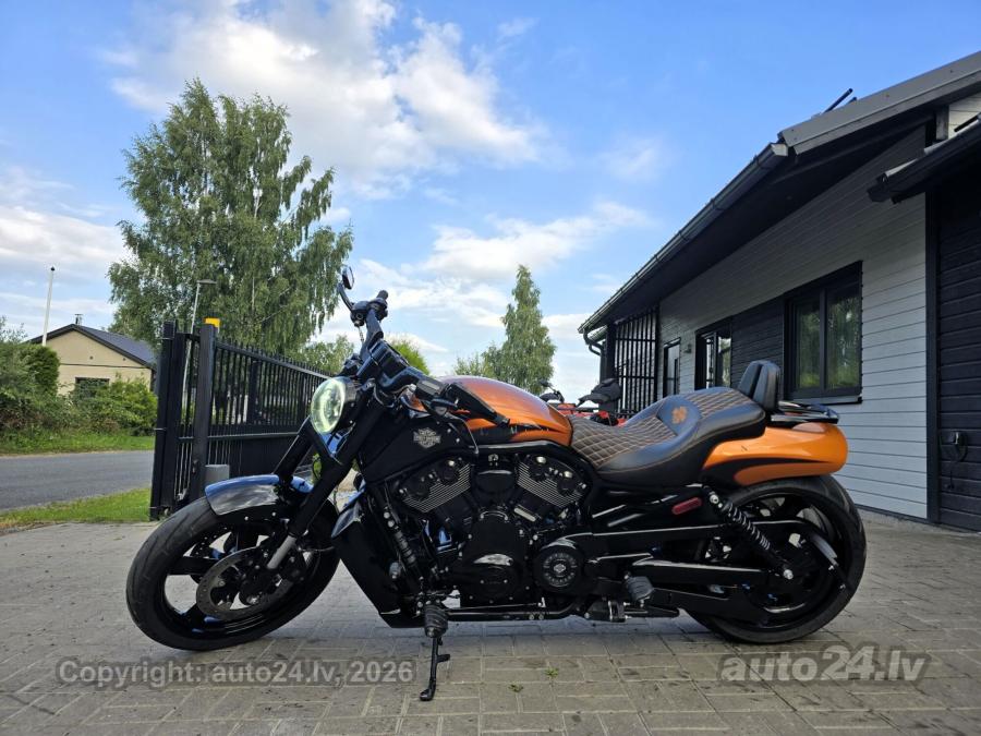 Black Harley-Davidson V-Rod 2014 in Tartu, with an engine capacity of 1.25 L and mileage of 11 thousand km for 17500 €, photo 5 on AUTOMOTO.COM.LV