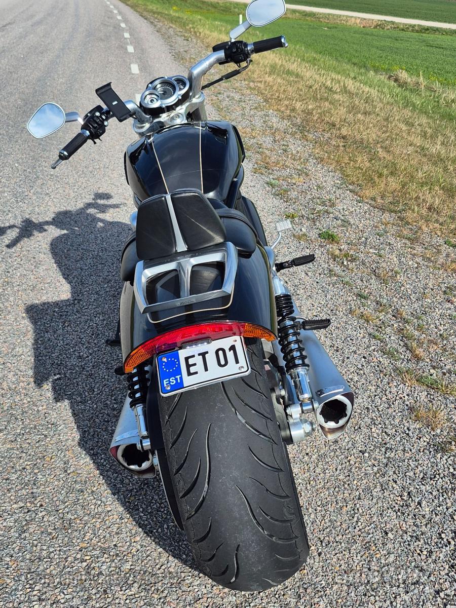 Black Harley-Davidson V-Rod 2015 in Tartu, with an engine capacity of 1.25 L and mileage of 27 thousand km for 14500 €, photo 3 on AUTOMOTO.COM.LV