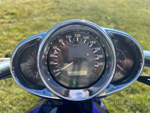 Blue Harley-Davidson V-Rod 2003 in Tallinn, with an engine capacity of 1.13 L and mileage of 36 thousand km for 7300 €, photo 5 on AUTOMOTO.COM.LV