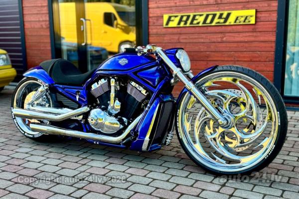 Zils Harley-Davidson V-Rod 2004 Tallina, ar dzinēja tilpumu 1.13 L un nobraukumu 2 tūkst. km par 33000 €, foto 5 vietnē AUTOMOTO.COM.LV
