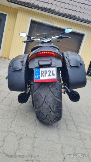 Blue Harley-Davidson V-Rod 2009 in Tallinn, with an engine capacity of 1.25 L and mileage of 16 thousand km for 18000 €, photo 4 on AUTOMOTO.COM.LV