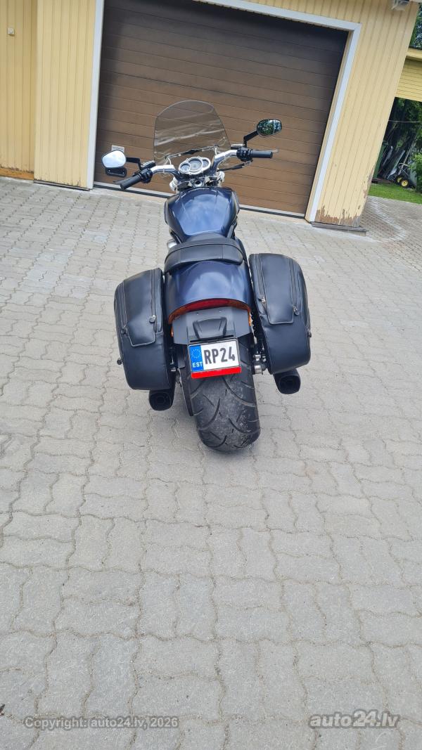 Blue Harley-Davidson V-Rod 2009 in Tallinn, with an engine capacity of 1.25 L and mileage of 16 thousand km for 18000 €, photo 4 on AUTOMOTO.COM.LV