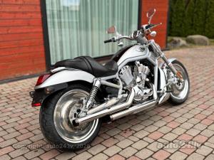 Grey Harley-Davidson V-Rod 2003 in Tallinn, with an engine capacity of 1.13 L and mileage of 20 thousand km for 7300 €, photo 9 on AUTOMOTO.COM.LV