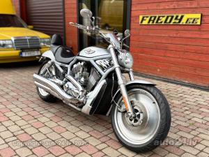 Grey Harley-Davidson V-Rod 2003 in Tallinn, with an engine capacity of 1.13 L and mileage of 21 thousand km for 5500 €, photo 4 on AUTOMOTO.COM.LV