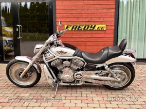 Grey Harley-Davidson V-Rod 2003 in Tallinn, with an engine capacity of 1.13 L and mileage of 21 thousand km for 5500 €, photo 18 on AUTOMOTO.COM.LV
