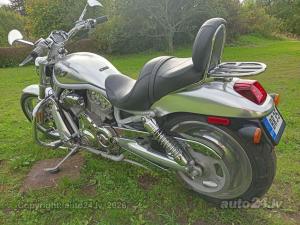 Pelēks Harley-Davidson V-Rod 2003 Tartu, ar dzinēja tilpumu 1.13 L un nobraukumu 29 tūkst. km par 6300 €, foto 9 vietnē AUTOMOTO.COM.LV