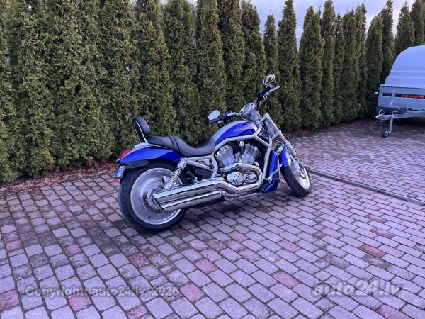 Grey Harley-Davidson V-Rod 2006 in Tallinn, with an engine capacity of 1.13 L and mileage of 27 thousand km for 8000 €, photo 4 on AUTOMOTO.COM.LV