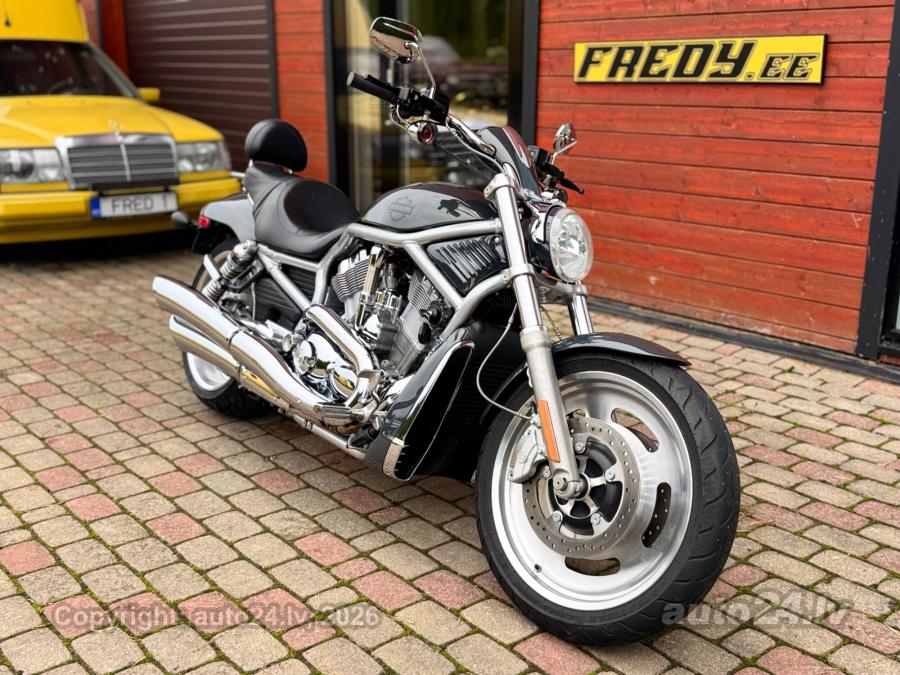 Grey Harley-Davidson V-Rod 2007 in Tallinn, with an engine capacity of 1.13 L and mileage of 19 thousand km for 8800 €, photo 5 on AUTOMOTO.COM.LV