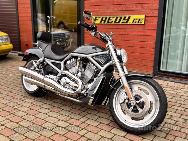 Pelēks Harley-Davidson V-Rod 2007 Tallina, ar dzinēja tilpumu 1.13 L un nobraukumu 19 tūkst. km par 8800 €, foto 8 vietnē AUTOMOTO.COM.LV