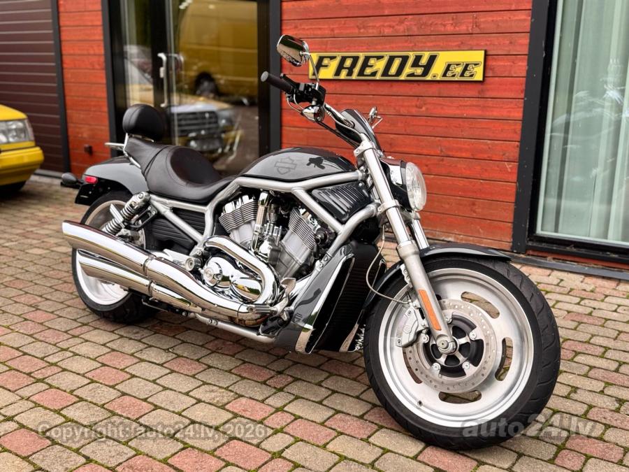 Grey Harley-Davidson V-Rod 2007 in Tallinn, with an engine capacity of 1.13 L and mileage of 19 thousand km for 8800 €, photo 8 on AUTOMOTO.COM.LV