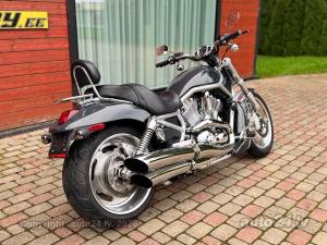 Grey Harley-Davidson V-Rod 2007 in Tallinn, with an engine capacity of 1.13 L and mileage of 19 thousand km for 8800 €, photo 13 on AUTOMOTO.COM.LV