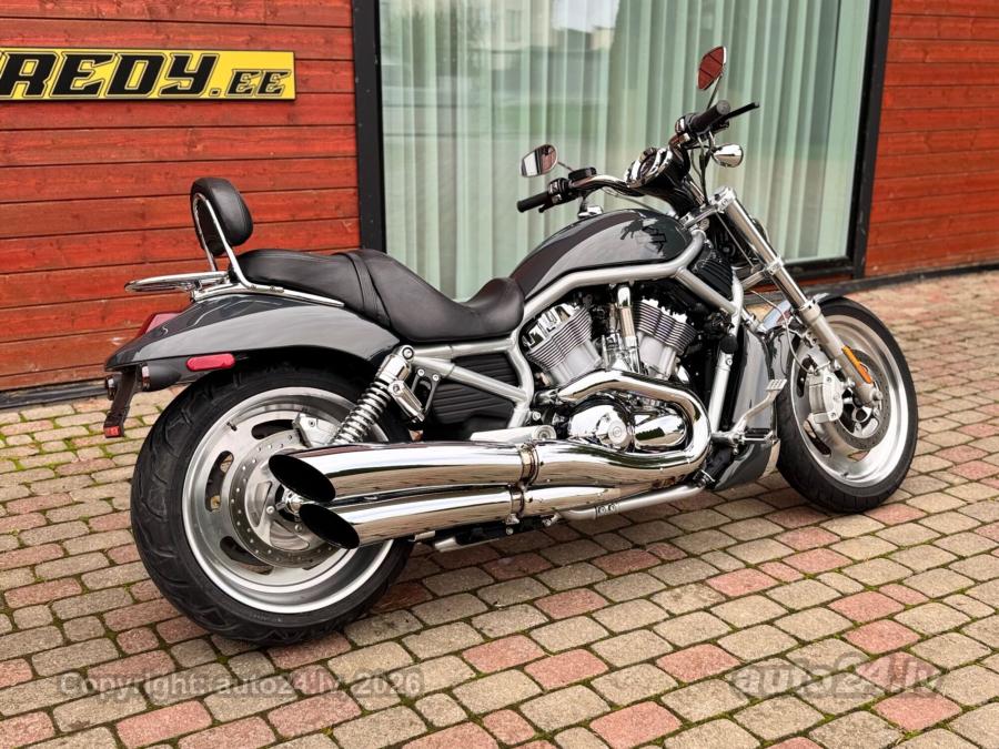 Grey Harley-Davidson V-Rod 2007 in Tallinn, with an engine capacity of 1.13 L and mileage of 19 thousand km for 8800 €, photo 14 on AUTOMOTO.COM.LV