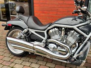 Grey Harley-Davidson V-Rod 2007 in Tallinn, with an engine capacity of 1.13 L and mileage of 19 thousand km for 8800 €, photo 16 on AUTOMOTO.COM.LV