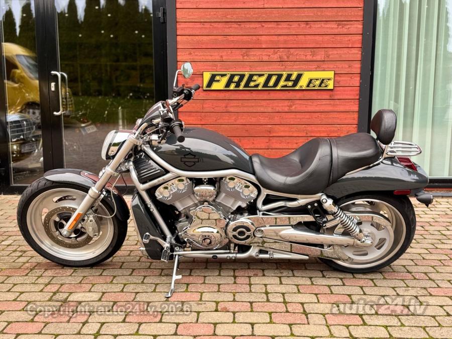 Grey Harley-Davidson V-Rod 2007 in Tallinn, with an engine capacity of 1.13 L and mileage of 19 thousand km for 8800 €, photo 23 on AUTOMOTO.COM.LV