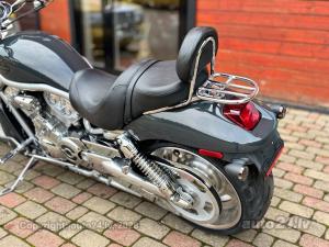 Grey Harley-Davidson V-Rod 2007 in Tallinn, with an engine capacity of 1.13 L and mileage of 19 thousand km for 8800 €, photo 29 on AUTOMOTO.COM.LV