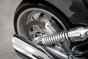 Grey Harley-Davidson V-Rod 2008 in Tallinn, with an engine capacity of 1.25 L and mileage of 39 thousand km for 7300 €, photo 14 on AUTOMOTO.COM.LV