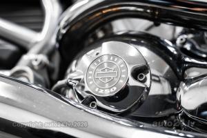 Grey Harley-Davidson V-Rod 2008 in Tallinn, with an engine capacity of 1.25 L and mileage of 39 thousand km for 7300 €, photo 15 on AUTOMOTO.COM.LV
