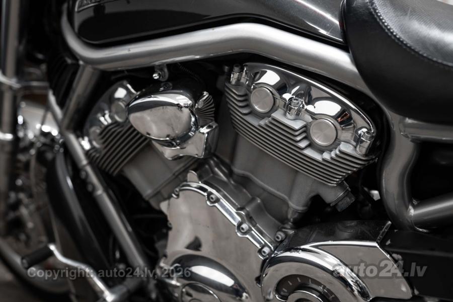 Grey Harley-Davidson V-Rod 2008 in Tallinn, with an engine capacity of 1.25 L and mileage of 39 thousand km for 7300 €, photo 20 on AUTOMOTO.COM.LV