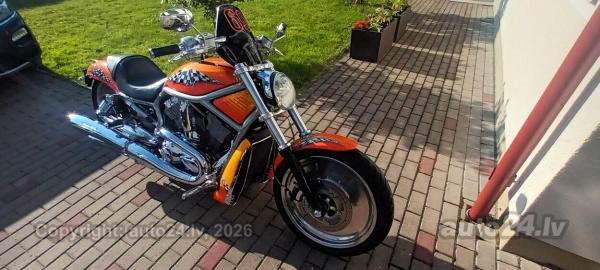 Harley-Davidson V-Rod 2003 Tartu, ar dzinēja tilpumu 0.00 L un nobraukumu 27 tūkst. km par 7990 €, foto 4 vietnē AUTOMOTO.COM.LV
