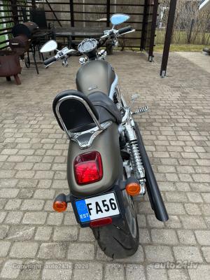 Harley-Davidson V-Rod 2003 in Tallinn, with an engine capacity of 1.20 L and mileage of 25 thousand km for 8000 €, photo 5 on AUTOMOTO.COM.LV
