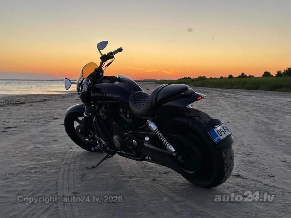 Харли-Девидсон V-Rod 2003 в Таллин, объемом двигателя 1.13 л и пробегом 32 тыс. км за 7500 €, фото 1 на AUTOMOTO.COM.LV