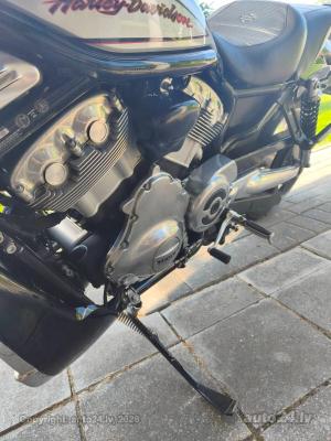 Harley-Davidson V-Rod 2006 in Tallinn, with an engine capacity of 1.13 L and mileage of 14 thousand km for 7500 €, photo 13 on AUTOMOTO.COM.LV