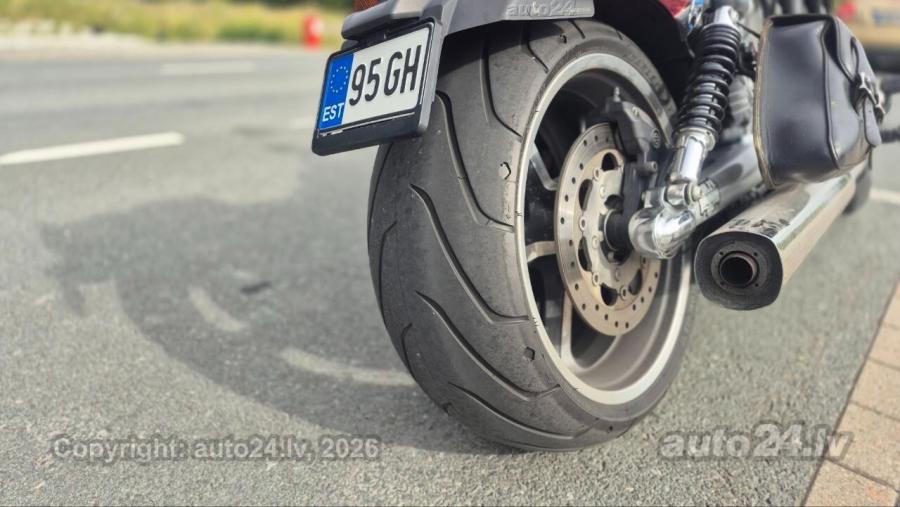 Красный Харли-Девидсон V-Rod 2016 в Таллин, объемом двигателя 1.25 л и пробегом 62 тыс. км за 13000 €, фото 4 на AUTOMOTO.COM.LV