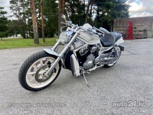 Белый Харли-Девидсон V-Rod 2003 в Таллин, объемом двигателя 1.13 л и пробегом 28 тыс. км за 7700 €, фото 4 на AUTOMOTO.COM.LV