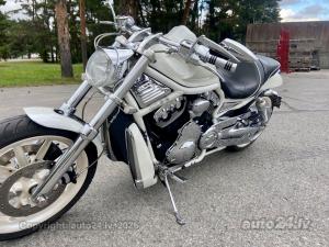 Белый Харли-Девидсон V-Rod 2003 в Таллин, объемом двигателя 1.13 л и пробегом 28 тыс. км за 7700 €, фото 26 на AUTOMOTO.COM.LV
