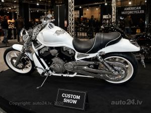 Белый Харли-Девидсон V-Rod 2003 в Таллин, объемом двигателя 1.13 л и пробегом 28 тыс. км за 7700 €, фото 29 на AUTOMOTO.COM.LV