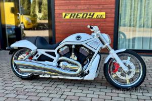White Harley-Davidson V-Rod 2009 in Tallinn, with an engine capacity of 1.25 L and mileage of 3 thousand km for 19900 €, photo 6 on AUTOMOTO.COM.LV