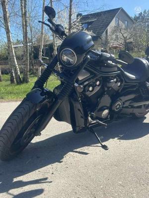 Black Harley-Davidson VRSCDX 2007 in Vilnius, with an engine capacity of 1.13 L and mileage of 68 thousand km for 7800 €, photo 9 on AUTOMOTO.COM.LV
