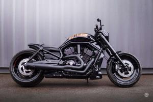 Melns Harley-Davidson VRSCDX 2010 Kauņa, ar dzinēja tilpumu 1.25 L un nobraukumu 30 tūkst. km par 20202 €, foto 6 vietnē AUTOMOTO.COM.LV