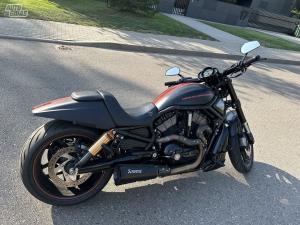 Black Harley-Davidson VRSCDX 2017 in Kaunas, with an engine capacity of 1.25 L and mileage of 8 thousand km for 23999 €, photo 5 on AUTOMOTO.COM.LV