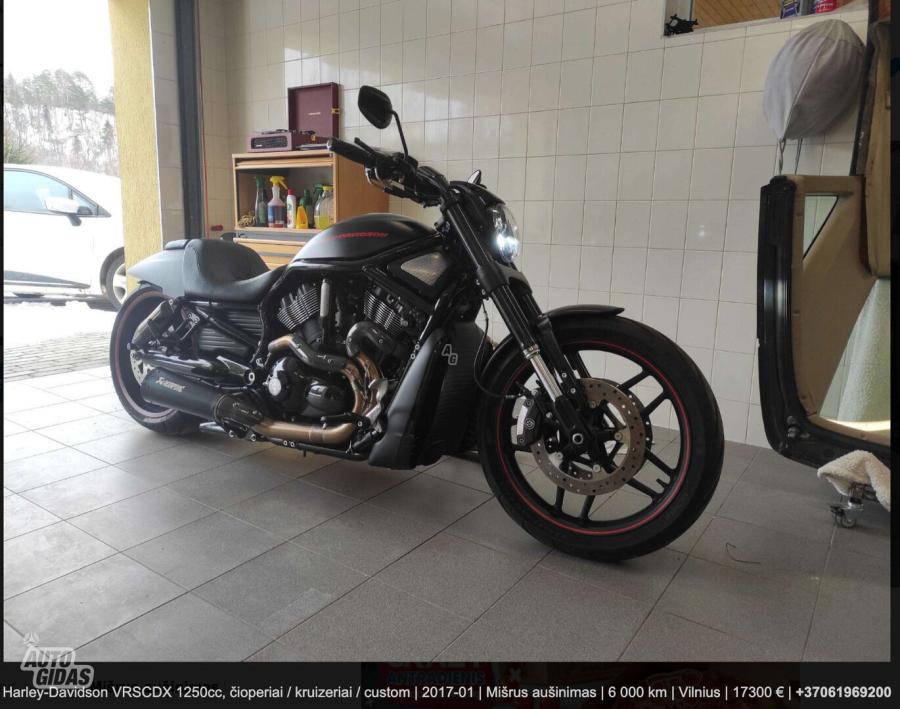 Melns Harley-Davidson VRSCDX 2017 Kauņa, ar dzinēja tilpumu 1.25 L un nobraukumu 8 tūkst. km par 20999 €, foto 3 vietnē AUTOMOTO.COM.LV