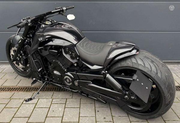 Harley-Davidson VRSCDX 2011 in Vilnius, with an engine capacity of 1.25 L and mileage of 10 thousand km for 23900 €, photo 5 on AUTOMOTO.COM.LV
