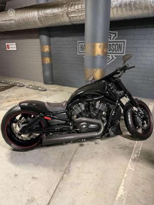 Harley-Davidson VRSCDX 2015 Viļņa, ar dzinēja tilpumu 0.00 L un nobraukumu 23 tūkst. km par 29000 €, foto  vietnē AUTOMOTO.COM.LV