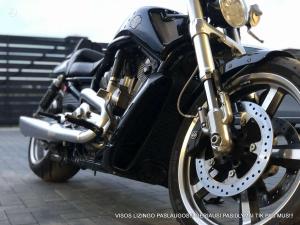 Black Harley-Davidson VRSCF 2013 in Kretinga, with an engine capacity of 1.25 L and mileage of 9 thousand km for 9999 €, photo 3 on AUTOMOTO.COM.LV