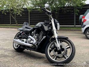 Black Harley-Davidson VRSCF 2013 in Kretinga, with an engine capacity of 1.25 L and mileage of 9 thousand km for 9999 €, photo 6 on AUTOMOTO.COM.LV