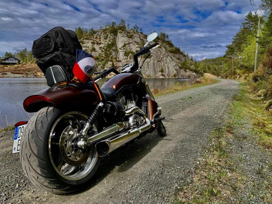 Brown Harley-Davidson VRSCF 2016 in Silute, with an engine capacity of 1.25 L and mileage of 28 thousand km for 13500 €, photo 35 on AUTOMOTO.COM.LV