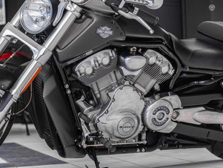 Harley-Davidson VRSCF 2013 in Druskininkai, with an engine capacity of 0.00 L and mileage of 7 thousand km for 10500 €, photo 10 on AUTOMOTO.COM.LV