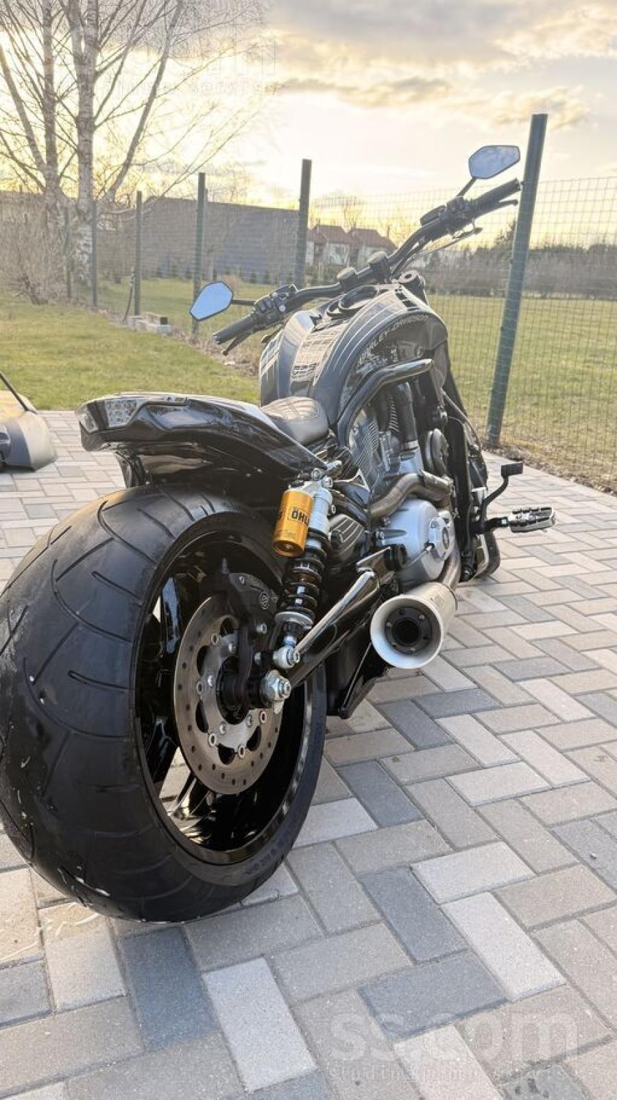 Harley-Davidson VRSCF 2015 Rīga, ar dzinēja tilpumu 1.25 L un nobraukumu 0 tūkst. km par 20000 €, foto 4 vietnē AUTOMOTO.COM.LV