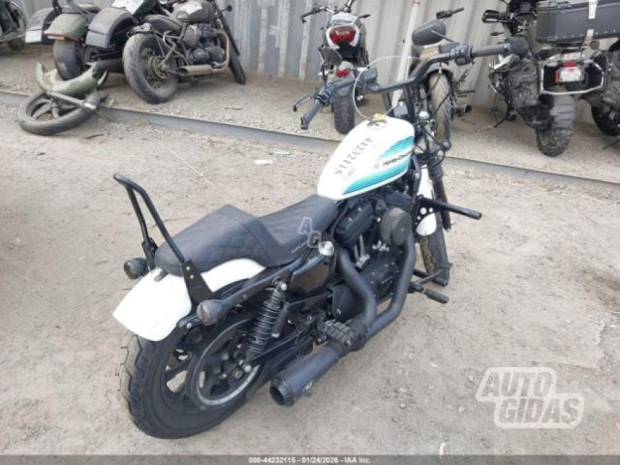 Black Harley-Davidson XL 0 in Klaipeda, with an engine capacity of 0.00 L and mileage of 0 thousand km for 3000 €, photo 5 on AUTOMOTO.COM.LV