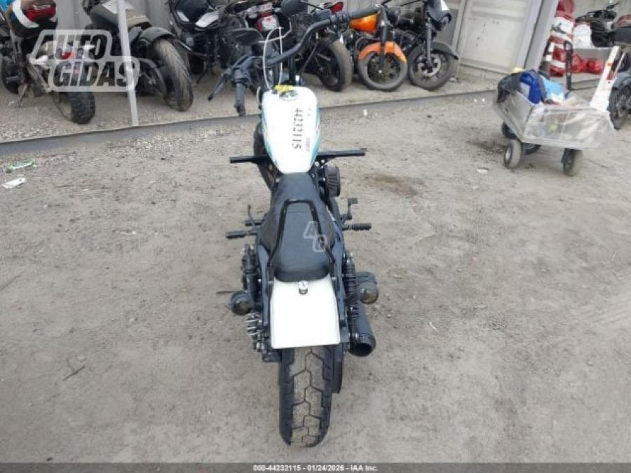 Black Harley-Davidson XL 0 in Klaipeda, with an engine capacity of 0.00 L and mileage of 0 thousand km for 3000 €, photo 7 on AUTOMOTO.COM.LV