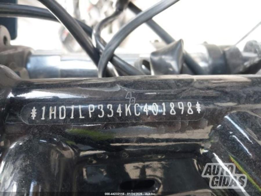 Black Harley-Davidson XL 0 in Klaipeda, with an engine capacity of 0.00 L and mileage of 0 thousand km for 3000 €, photo 11 on AUTOMOTO.COM.LV