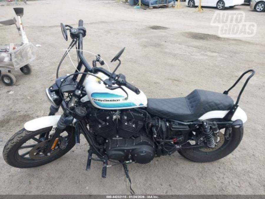 Black Harley-Davidson XL 0 in Klaipeda, with an engine capacity of 0.00 L and mileage of 0 thousand km for 3000 €, photo 14 on AUTOMOTO.COM.LV